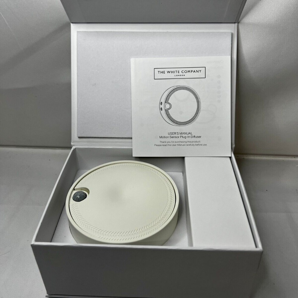 Like New The White Company THE WHITE COMPANY MOTION SENSOR PLUG-IN ...